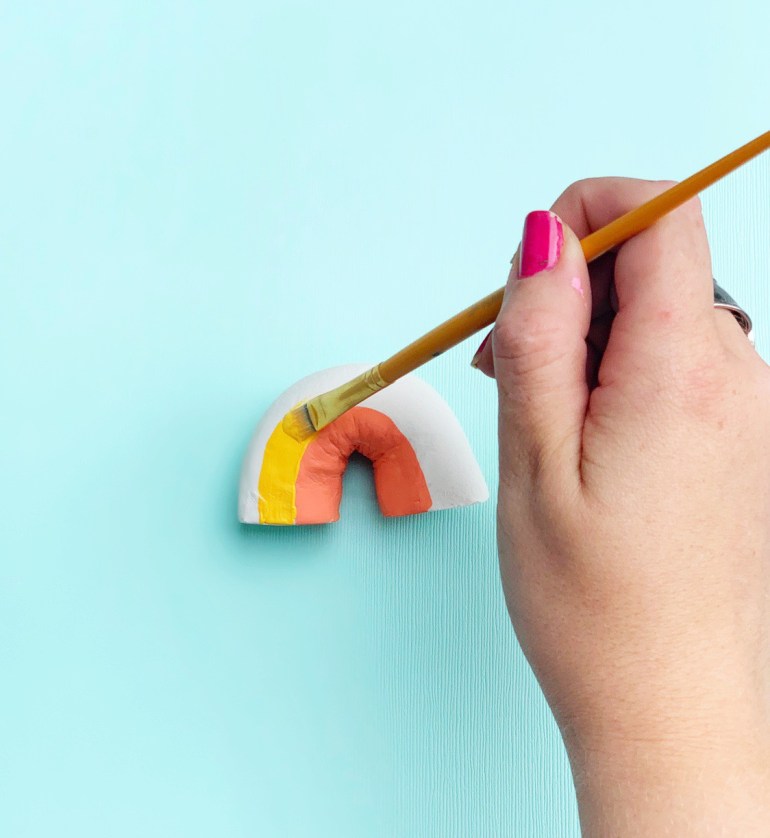DIY Rainbow Photo Holders – Auburn Artisan
