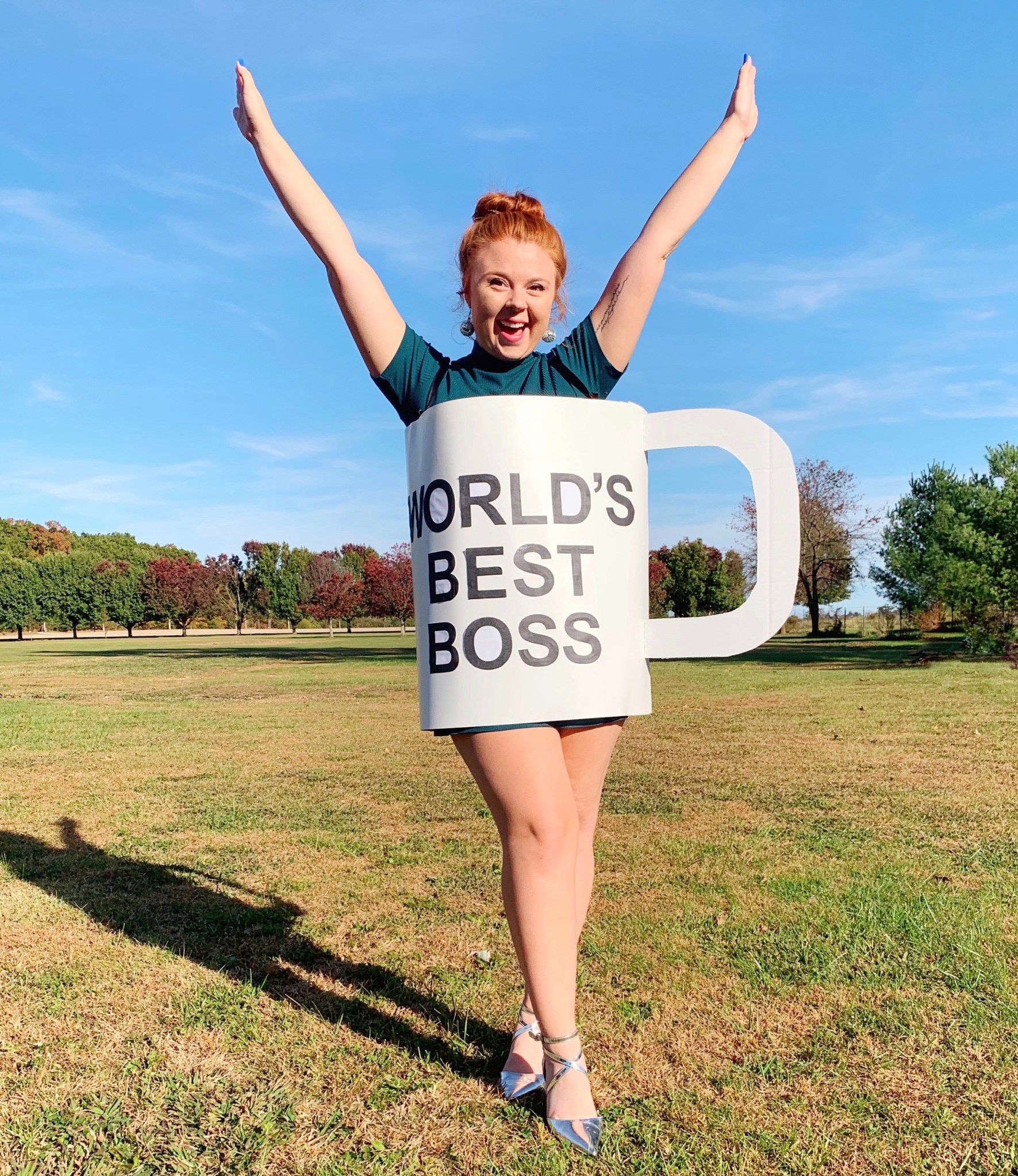 DIY “World’s Best Boss” Mug Costume – Auburn Artisan