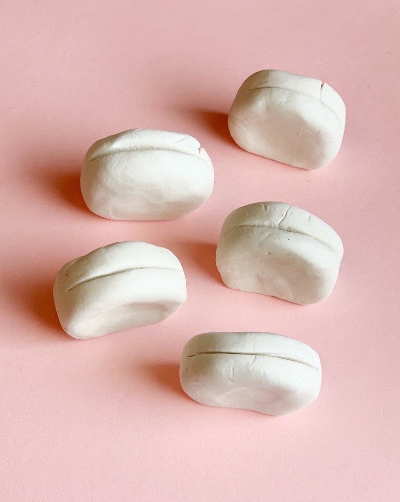 DIY Peppermint Place Card Holder – Auburn Artisan