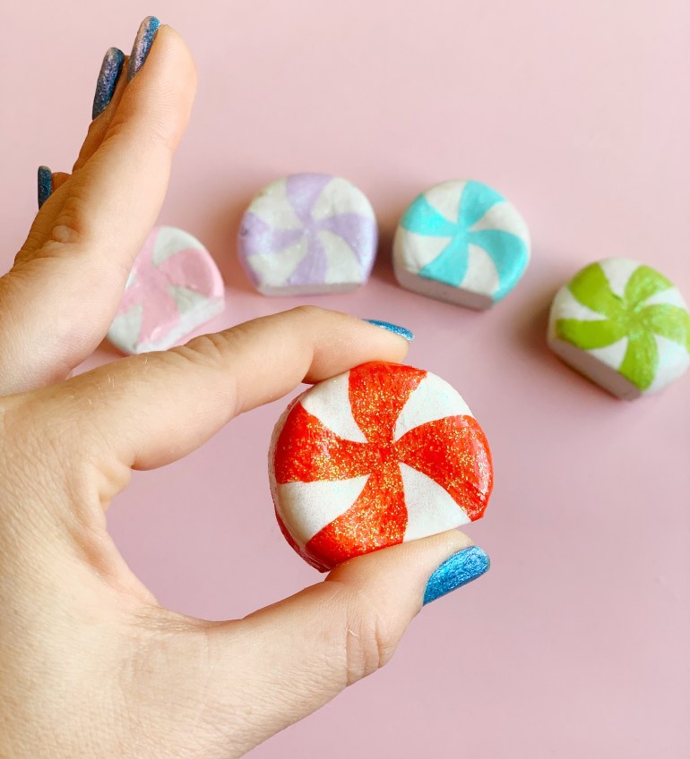 DIY Peppermint Place Card Holder – Auburn Artisan