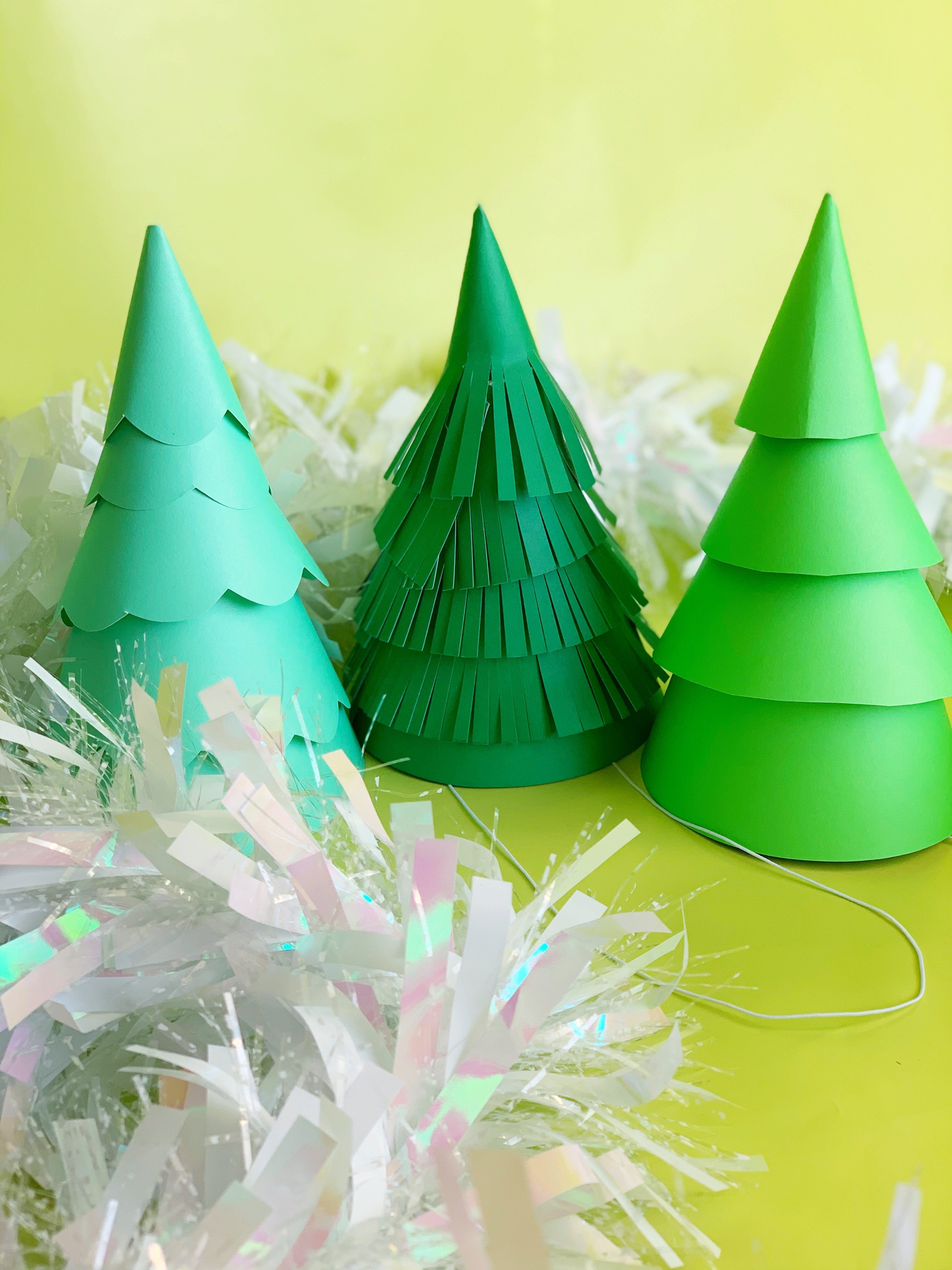 DIY Christmas Tree Party Hats – Auburn Artisan