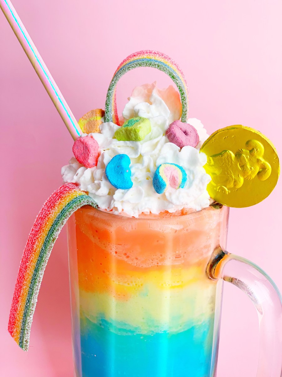 DIY End of the Rainbow Shake – Auburn Artisan