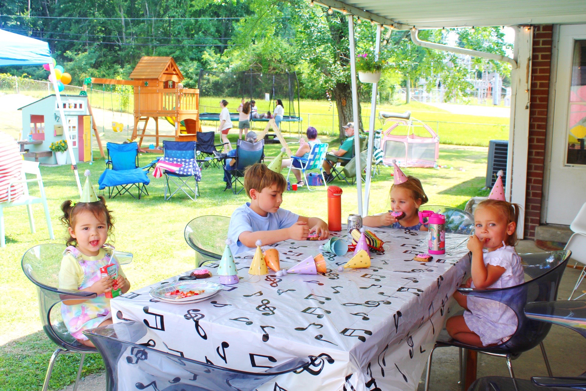 Violett’s ONE HIT WONDER Party – Auburn Artisan