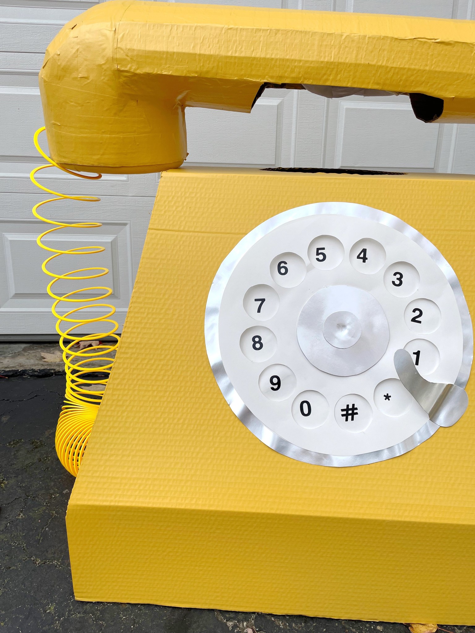 DIY Rotary Phone Costume – Auburn Artisan
